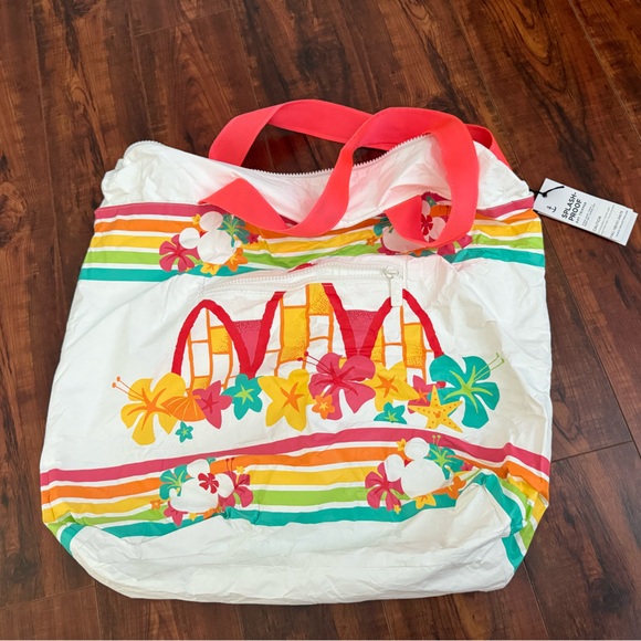 ALOHA Collection | Bags | Aloha Collection Aulani Hawaii Disney Collab ...